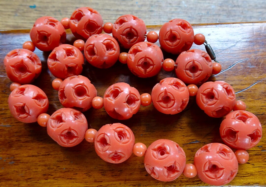 Antique Art Deco 1930s Deep Coral Pink Carved Celluloid Bead Necklace ...