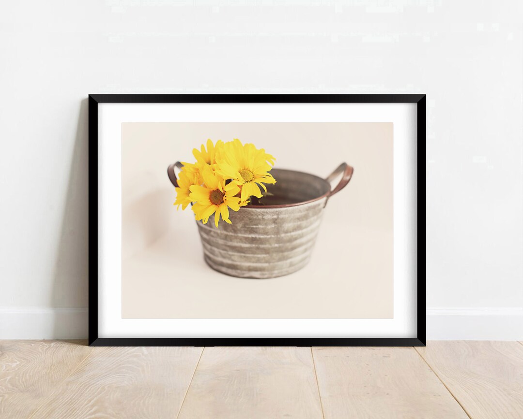 Yellow Daisy Print: Rustic Farmhouse Decor (digital Oil Painting) - Etsy
