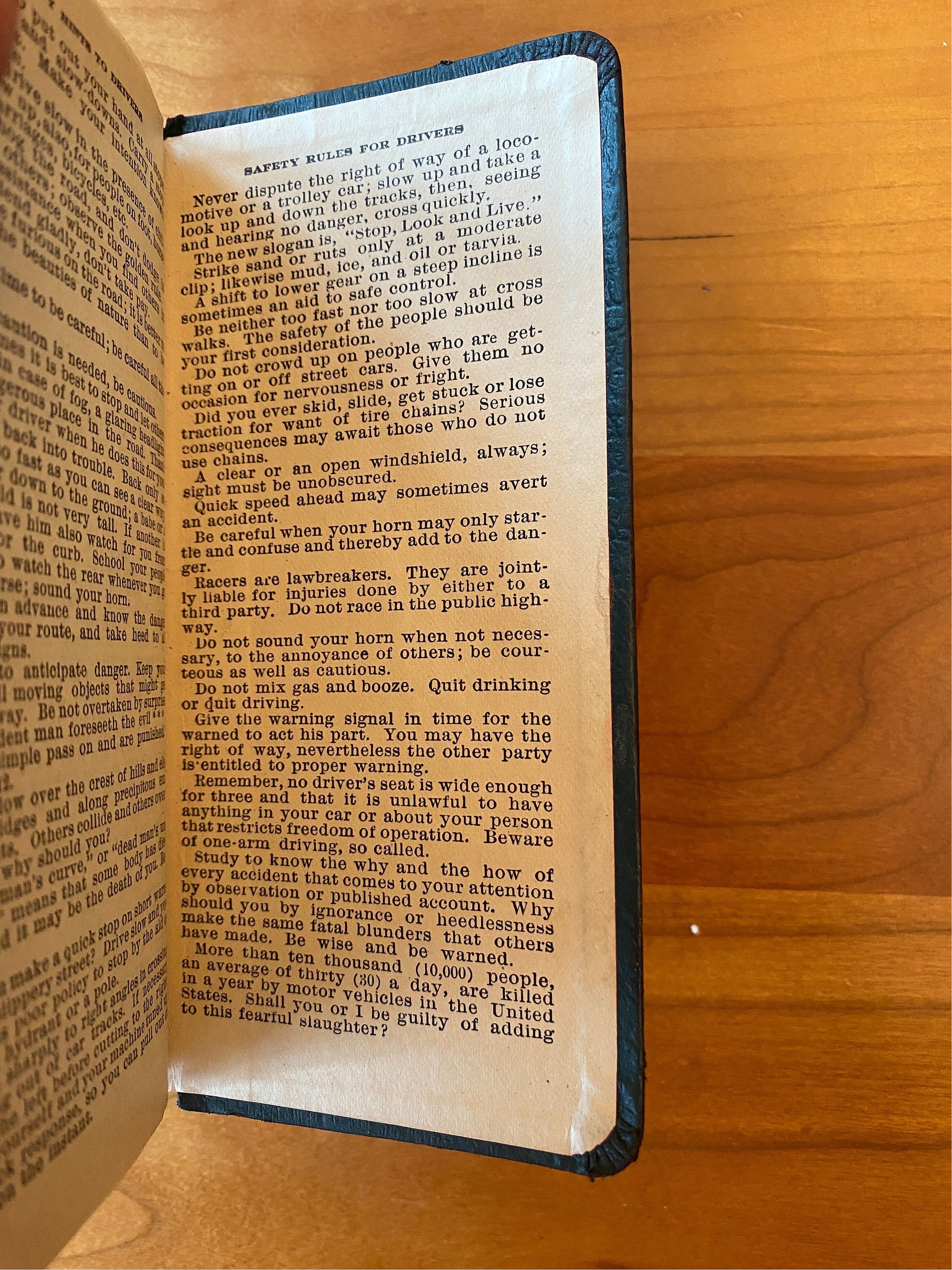 Webster's Vest Pocket Standard Dictionary 1922 Antique Books Library ...