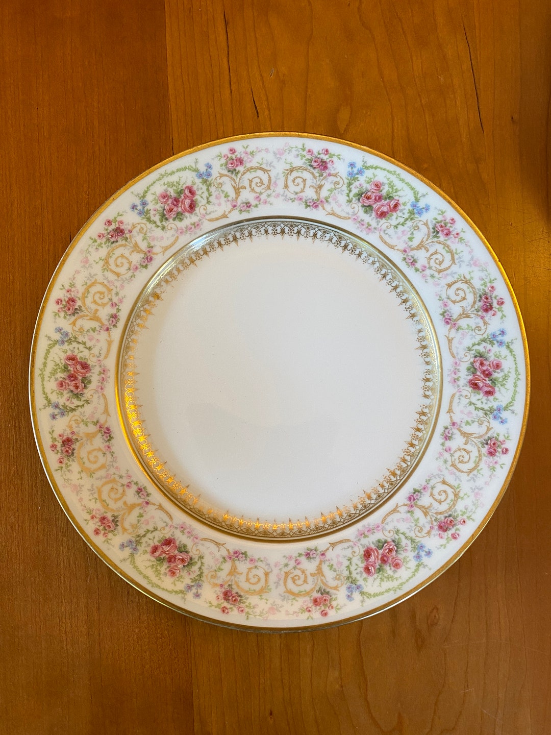 Richard Briggs Co. Boston - Roses and Gilt 7.25" Dessert Plates - Set ...