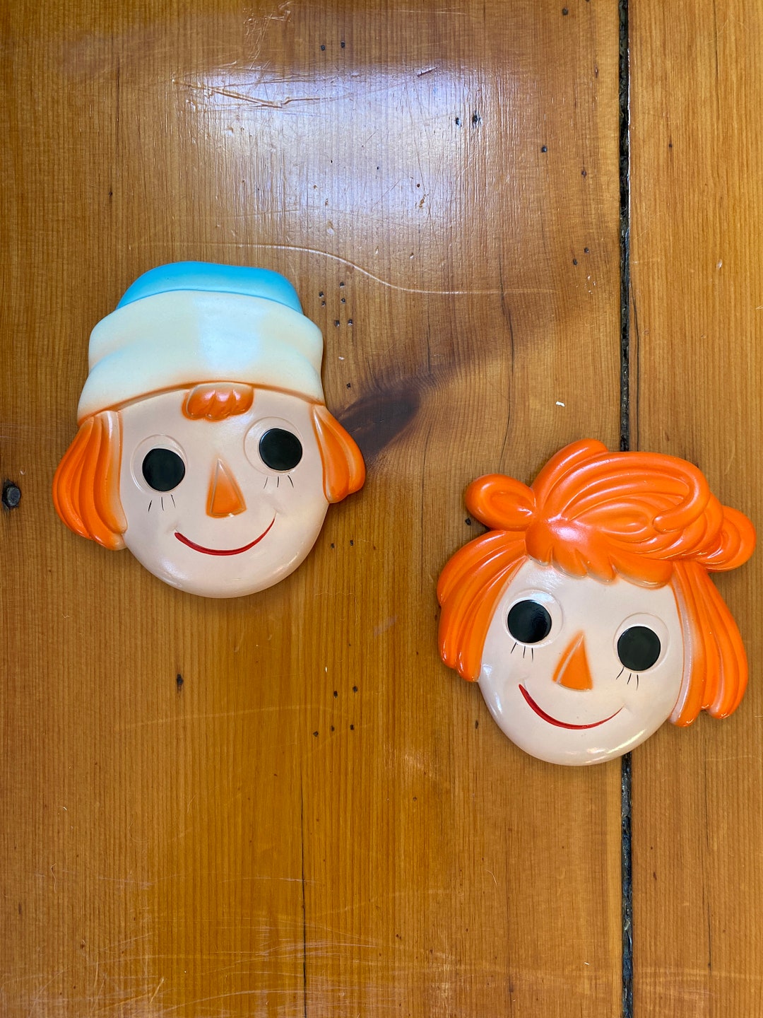 Vintage Raggedy Ann & Andy Chalkware Plaques - 1960s Nursery Decor - Etsy