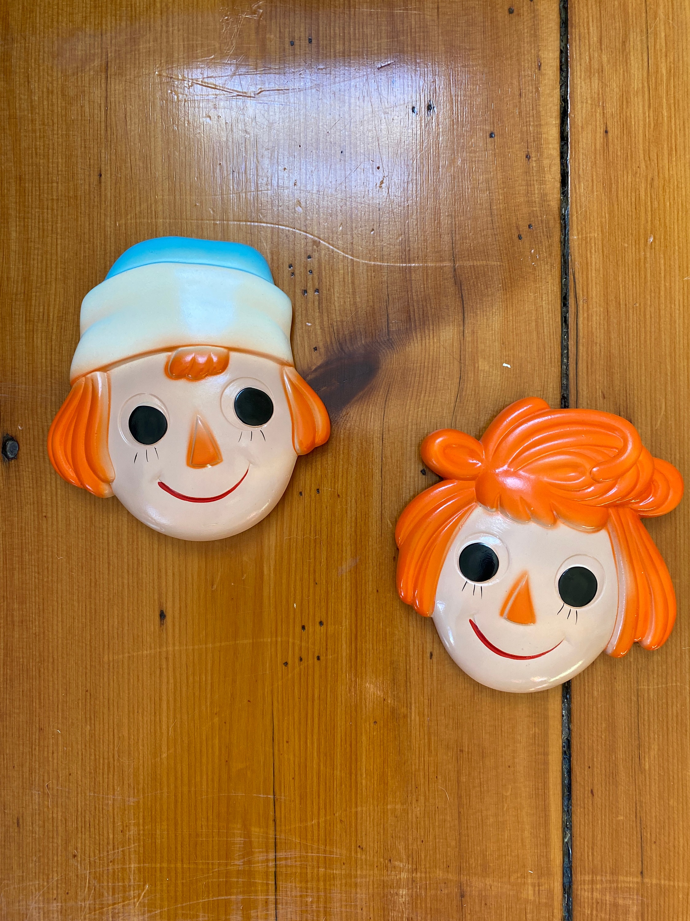 Vintage Raggedy Ann & Andy Chalk Ware Wall Plaques 1960s - Etsy