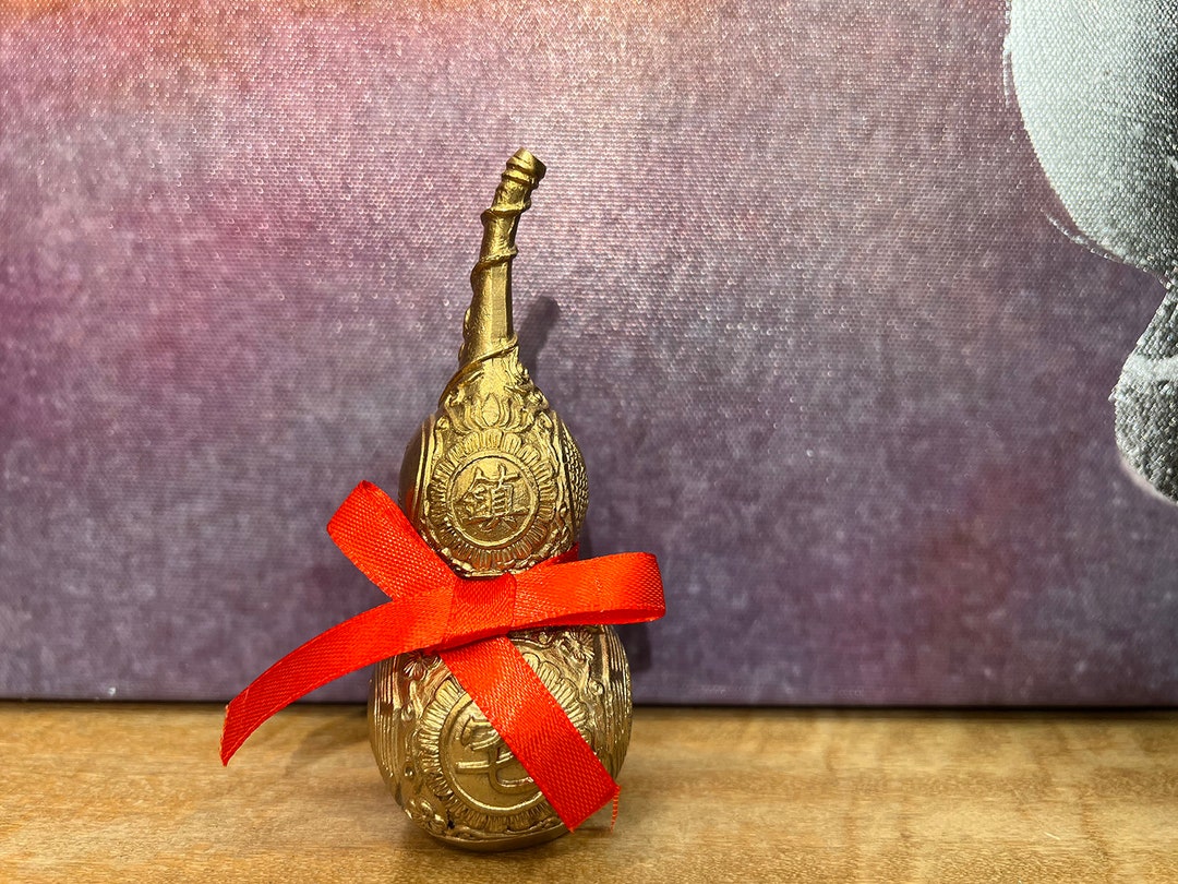 Brass Feng Shui Gourd Amulet | Lucky Wu Lou Charm for Health & Wealth ...