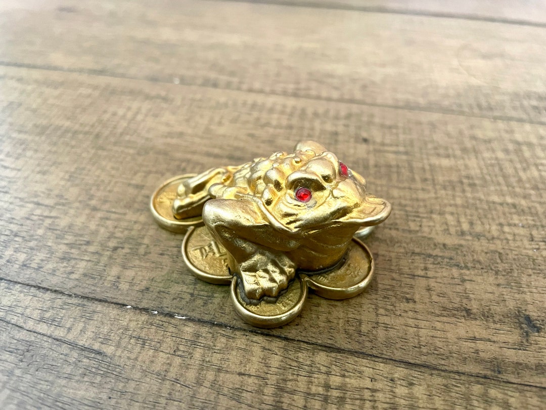 Brass Feng Shui Money Frog Statue: Three-legged Toad Wealth Decor - Etsy