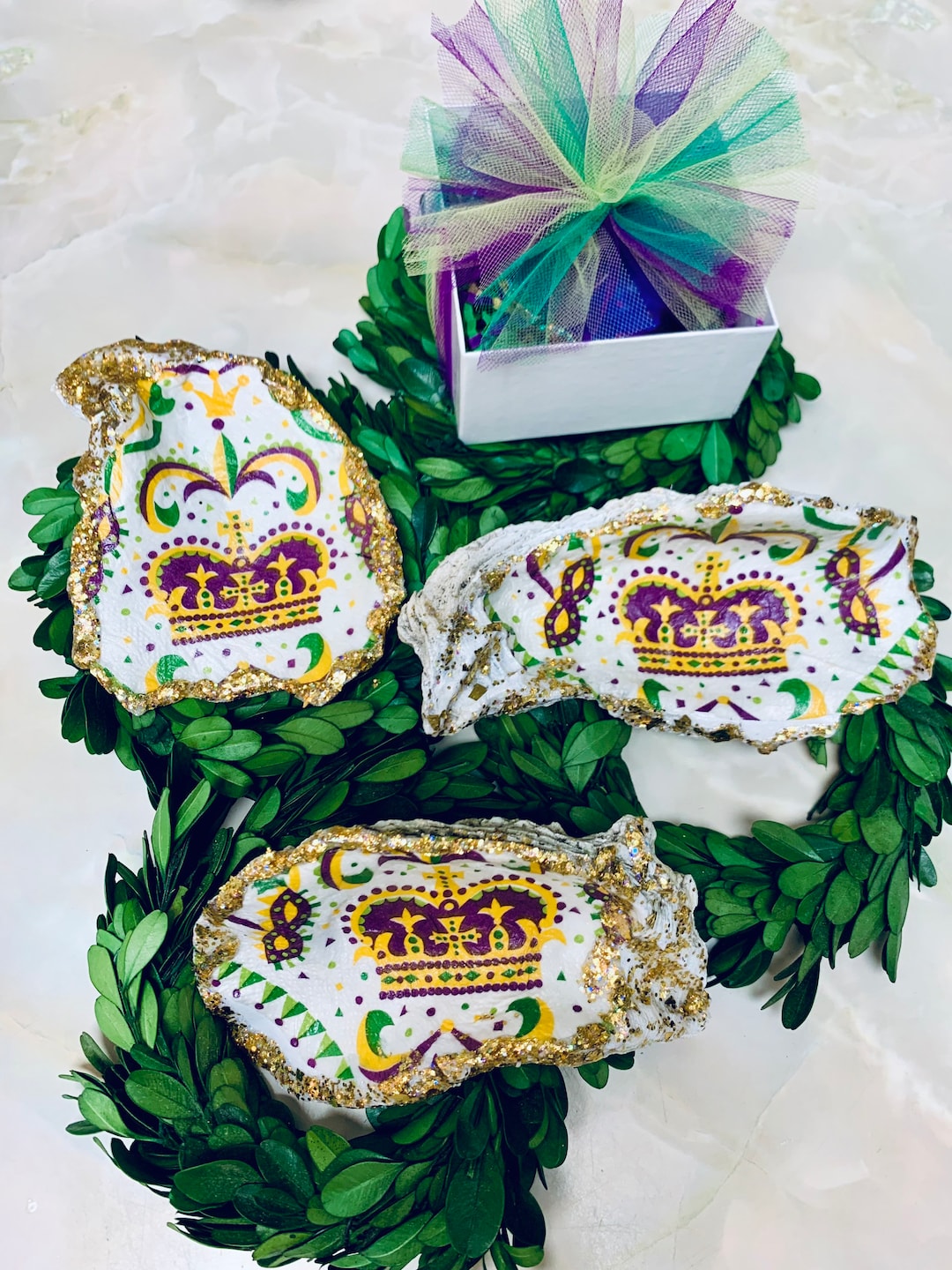 Mardi Gras/crown Oyster Shell - Etsy