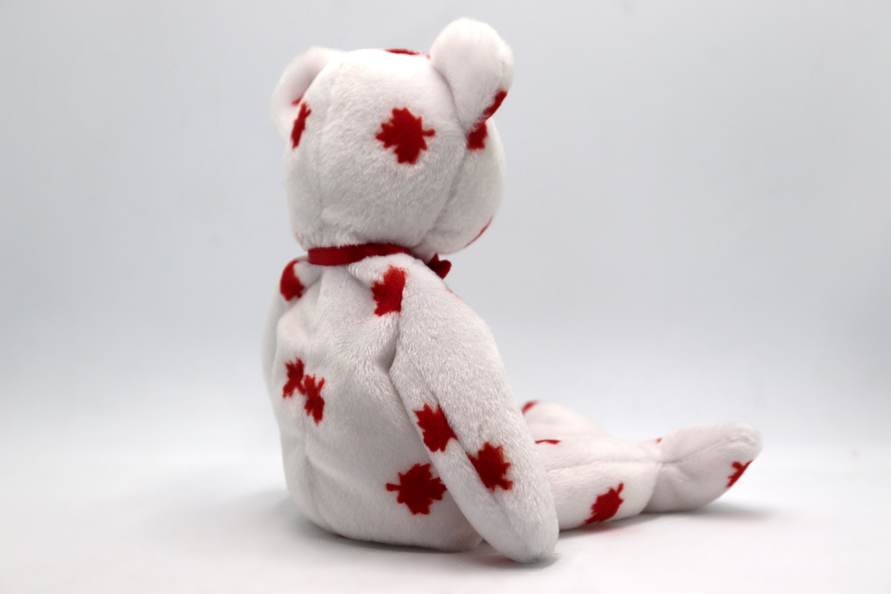 Ty Beanie Baby 'chinook' the Canadian Flag Bear 2000 White and Red Teddy Bear With Canadian ...