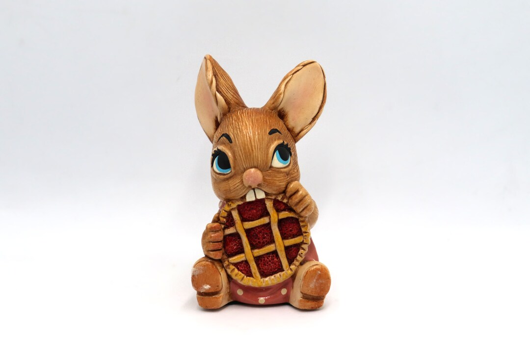 Pendelfin Stonecraft 'rabbit Eating Pie' Collectible Critters picnic ...