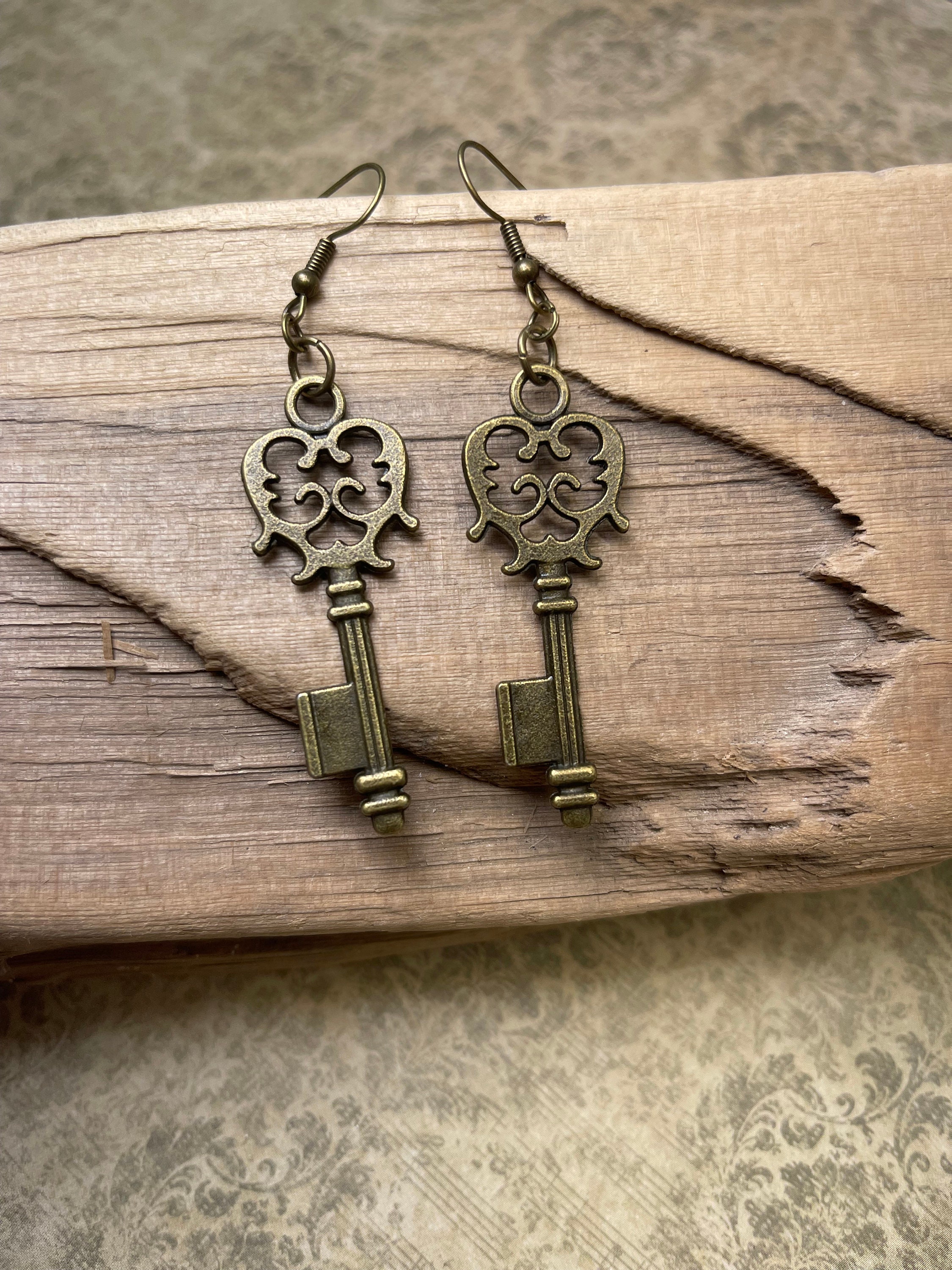 Steampunk Gear Cog Clock Skeleton Key Dangling Earrings - Etsy