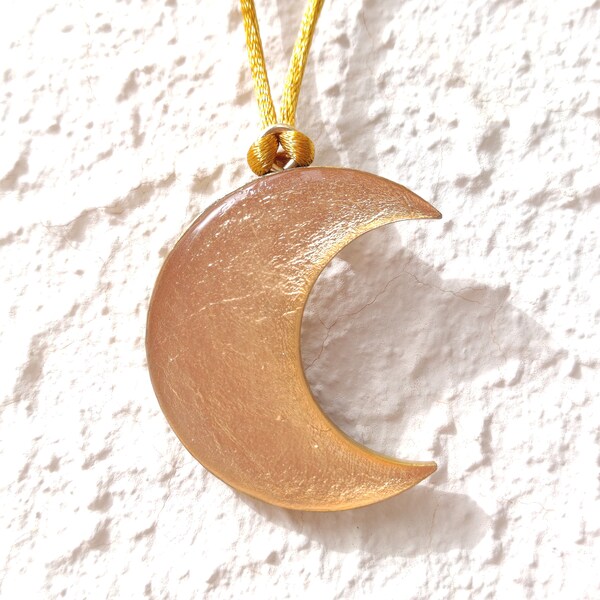 Smiling Critters Necklace - Etsy