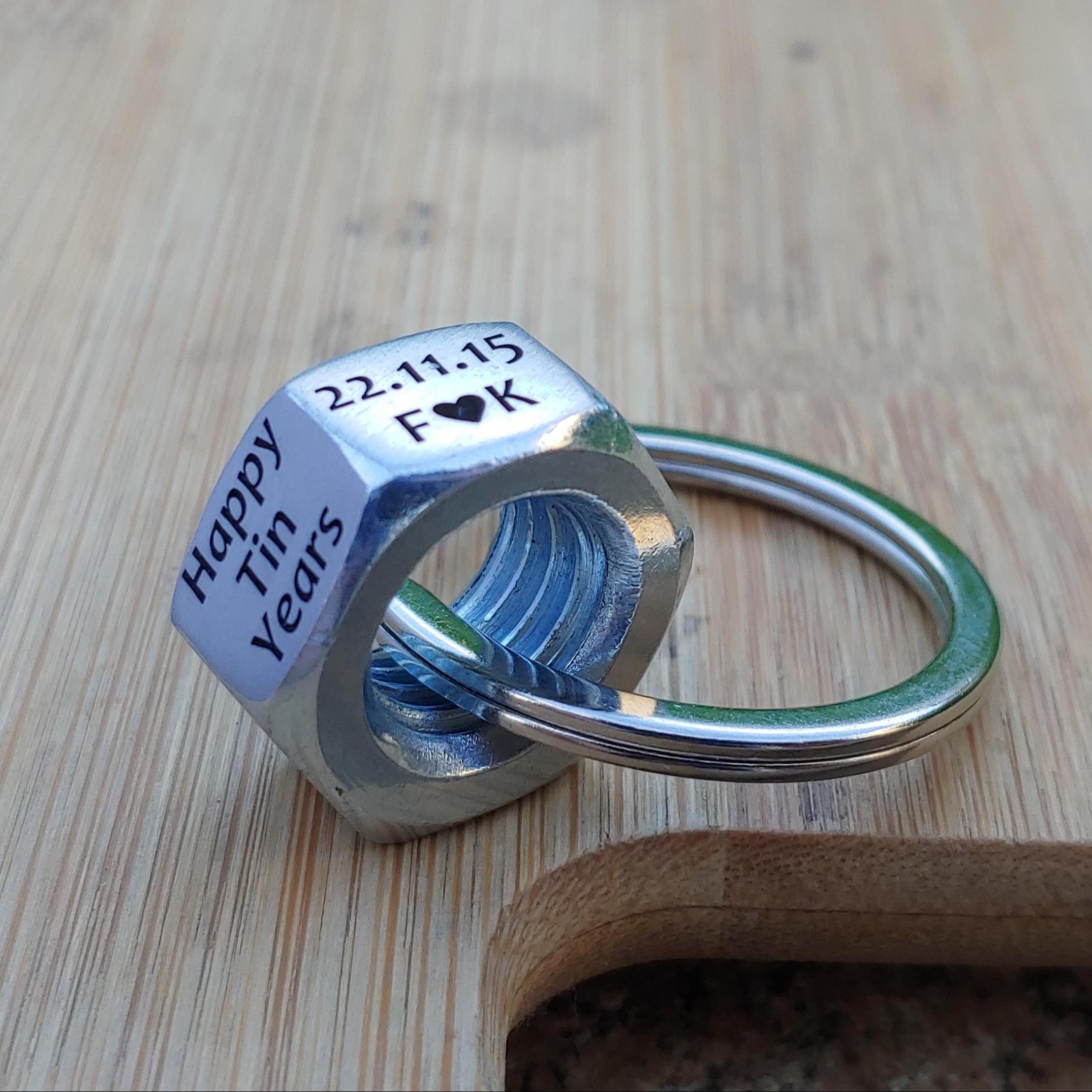 Happy TIN Years 10 Year Wedding Anniversary 10th Gifts Keychain Gift ...