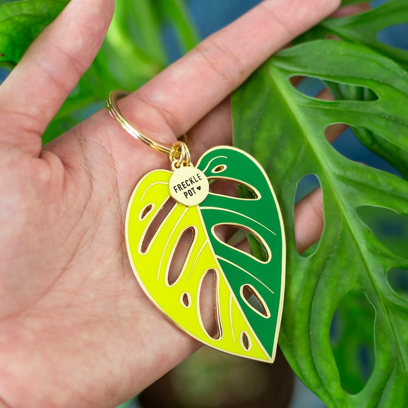 Tropical Plant Leaf Enamel Keychain Plant Lovers Gift Gold Botanic ...