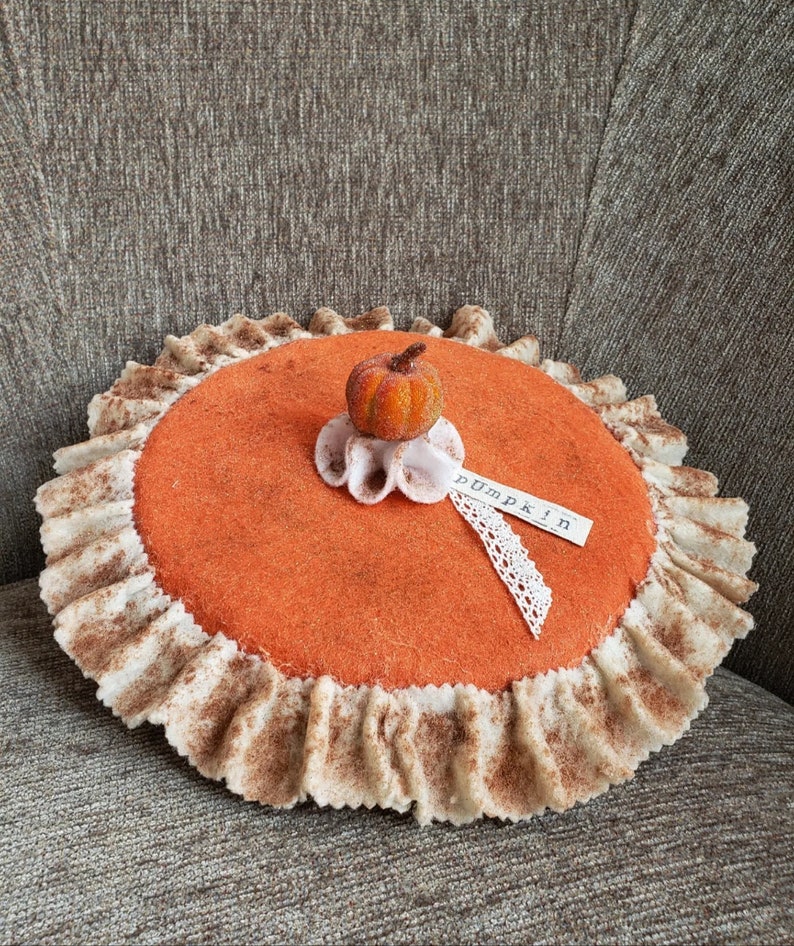Fake Pumpkin Pie, Faux Pumpkin Pie, Faux Pie, Primitive Pie, Fake Bake ...