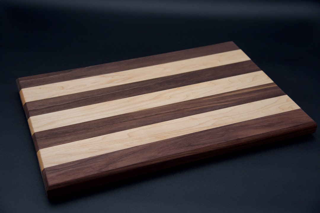Edge Grain Cutting Board Walnut and Hard Maple, Perfect for Kitchen ...