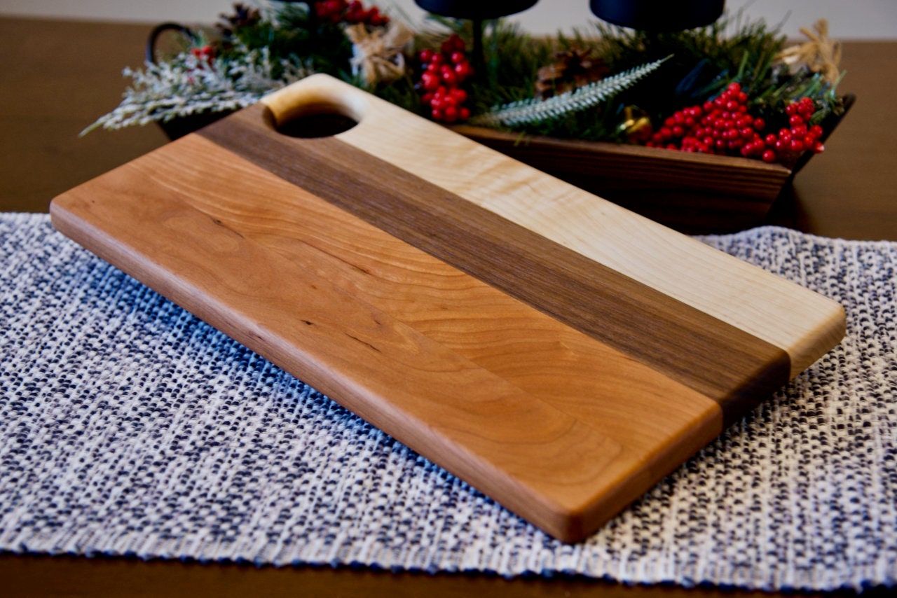 Wood Charcuterie and Cheese Serving Board. Made of Walnut, Hard Maple ...
