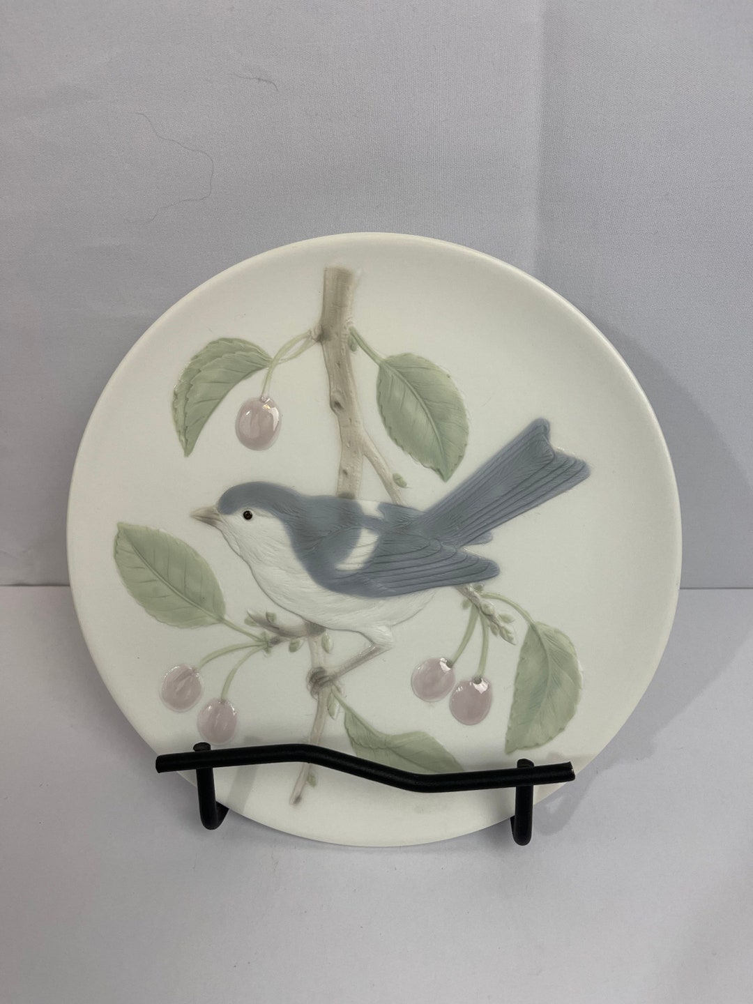 Crowning Touch Porcelain Hanging Display Plate Japan Blue Bird and ...