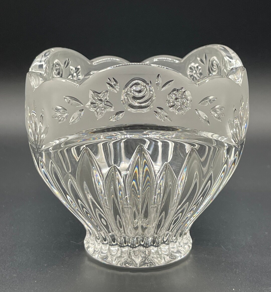 Oneida Southern Garden Crystal Candy Bowl, Embossed Floral Frosted Rim ...