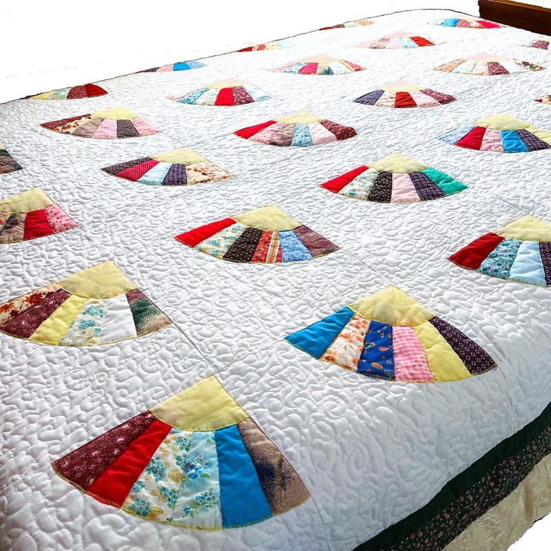 Vintage Fan Quilt - Etsy