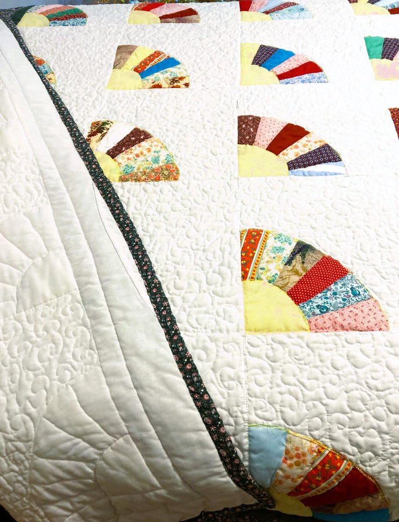 Quilt - Vintage Antique Handmade Fan Pattern Patchwork Bedspread 79 X ...