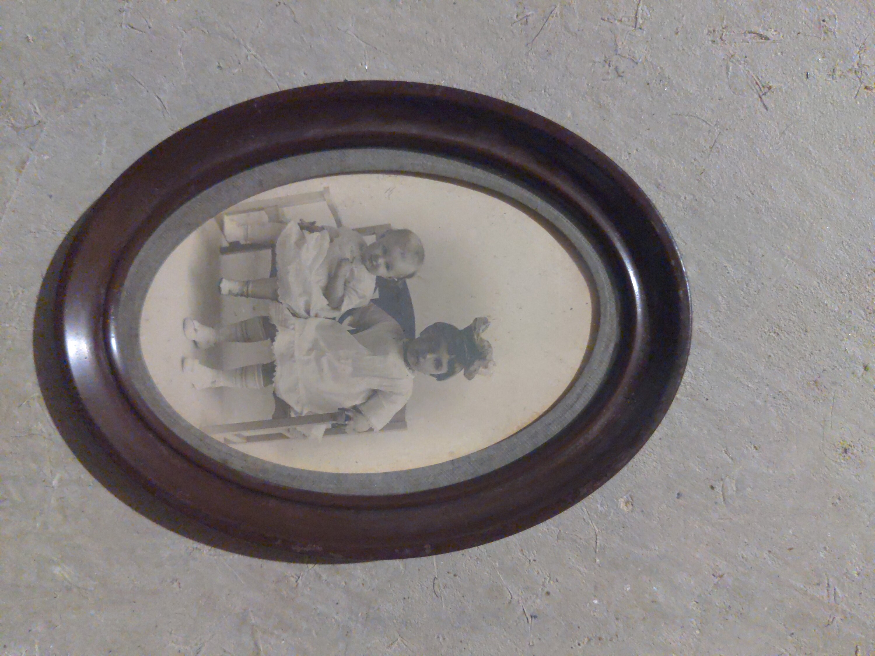 Vintage Silver Gel Photo in Period Oval Metal Frame - Etsy