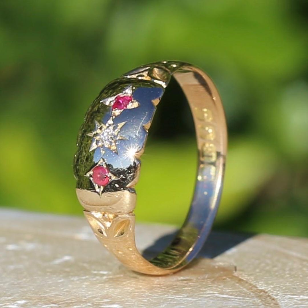 Antique 1904 Scalloped Edged Ruby & Diamond Gypsy Set Trilogy, 18ct ...