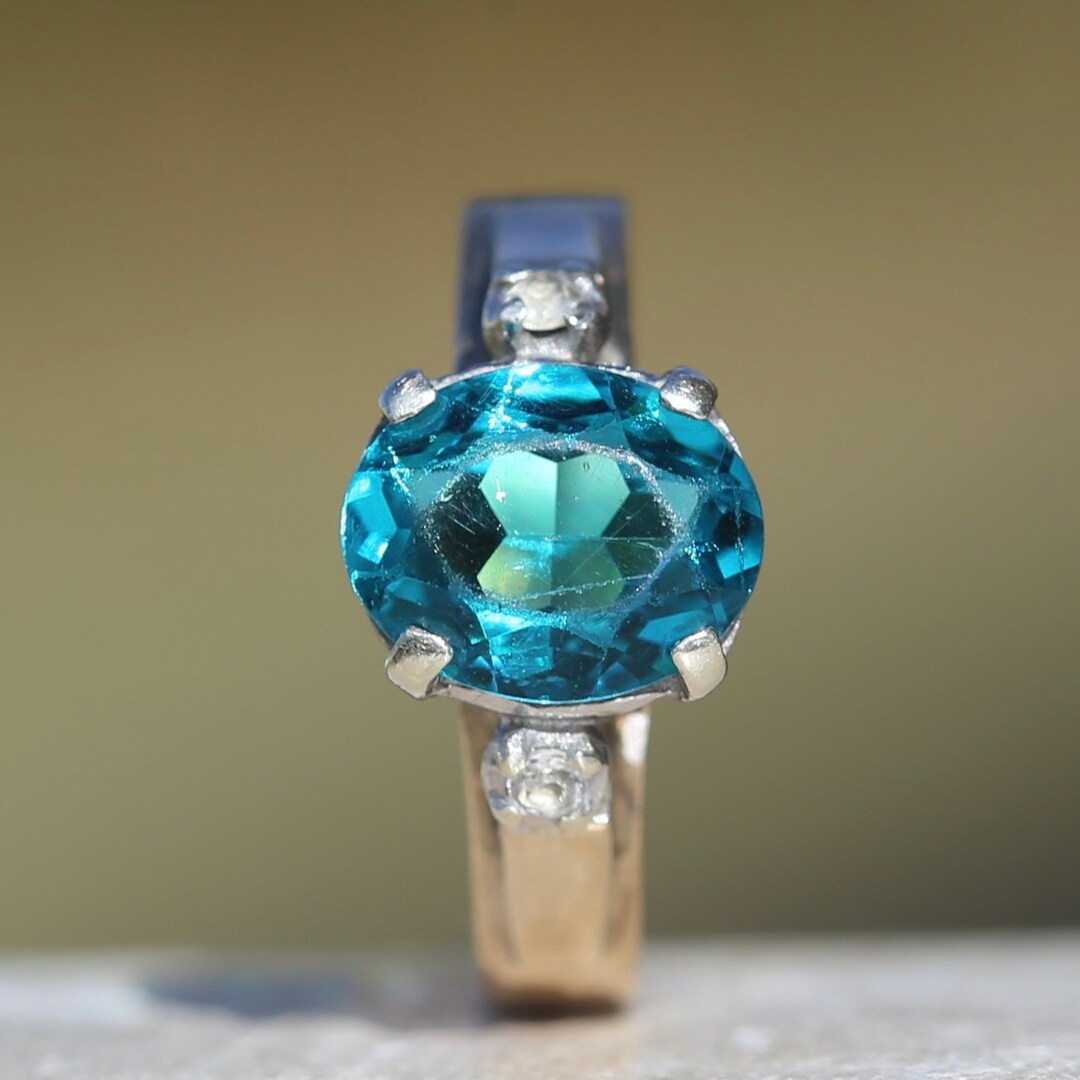 Turquoise Blue Glass and Spinel Trilogy 9ct Yellow and White - Etsy