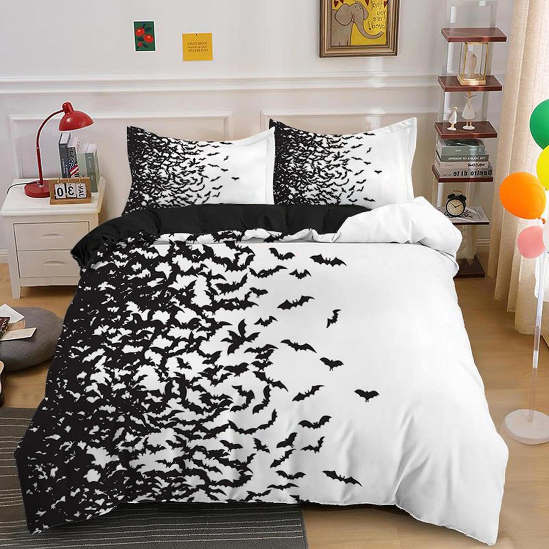 Flying Bats Halloween Full Size Bedding & Pillowcase, Duvet Cover Set ...