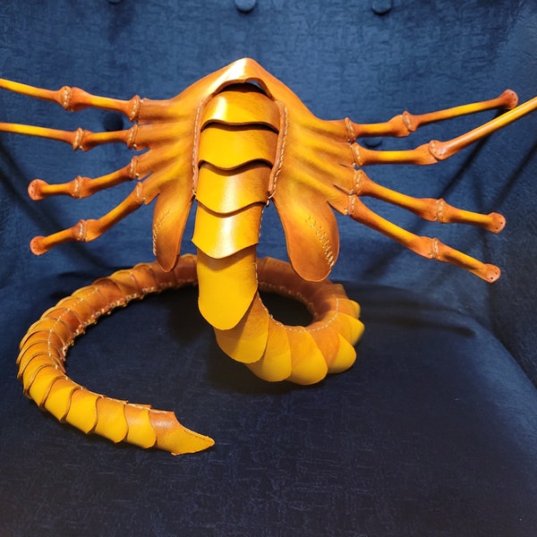 Facehugger Mask - Etsy
