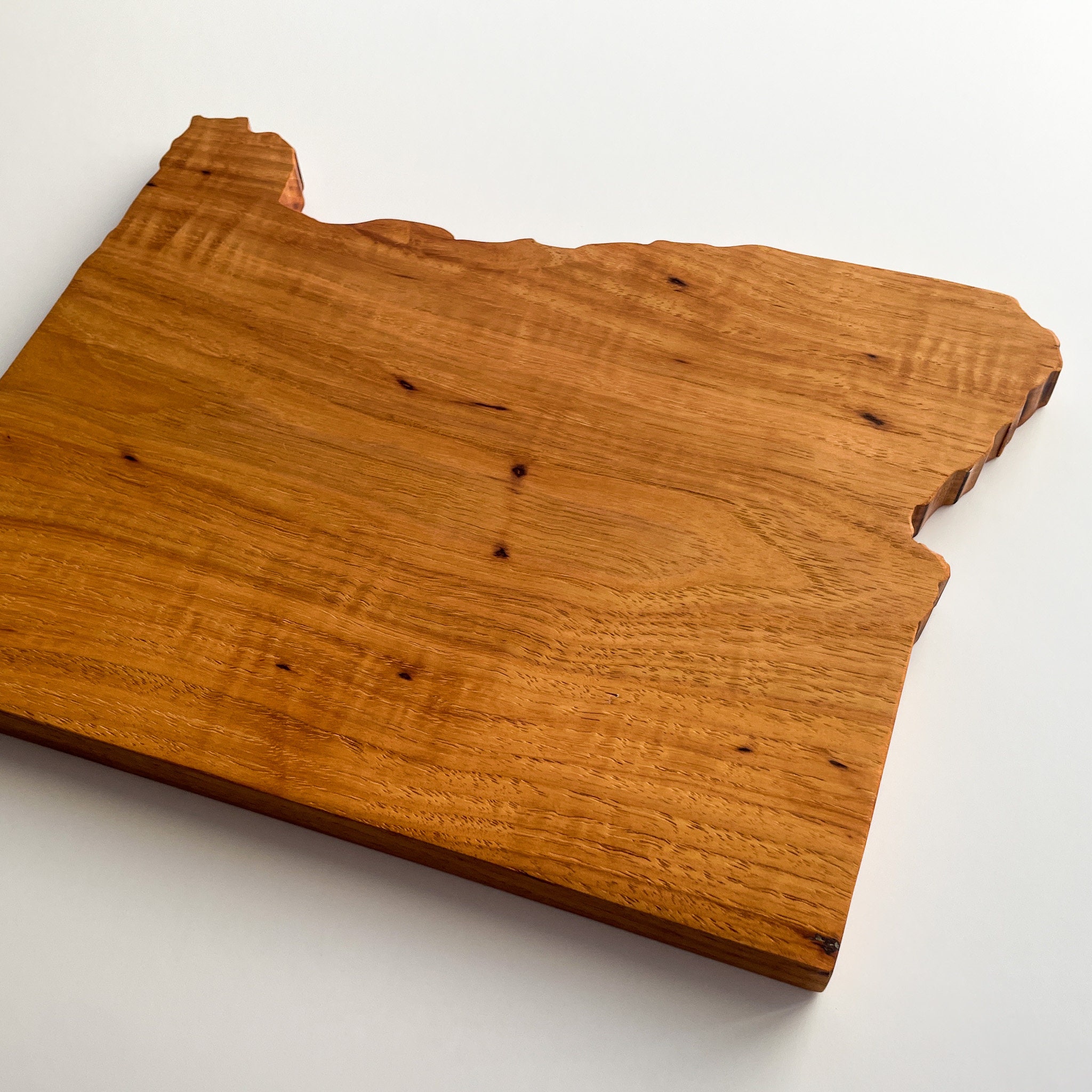 Oregon Shaped Cutting / Serving Board - Etsy