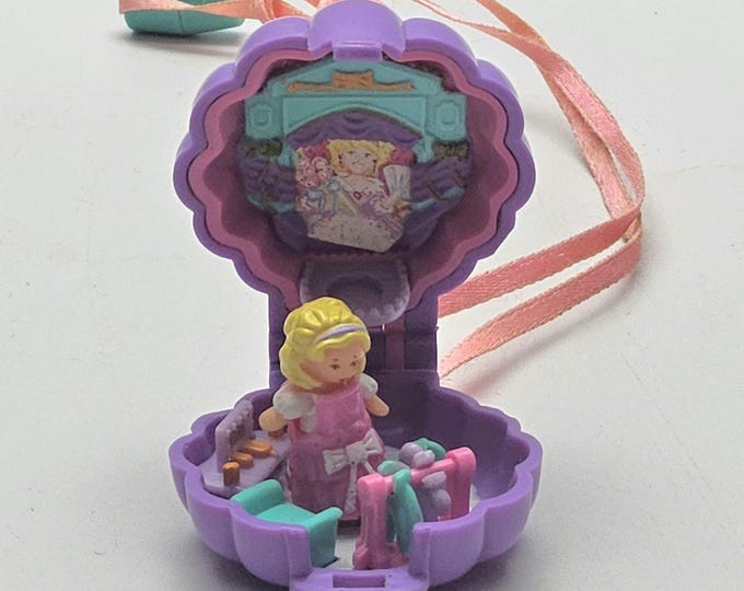Polly Pocket Showtime Locket 100% Complete - Etsy