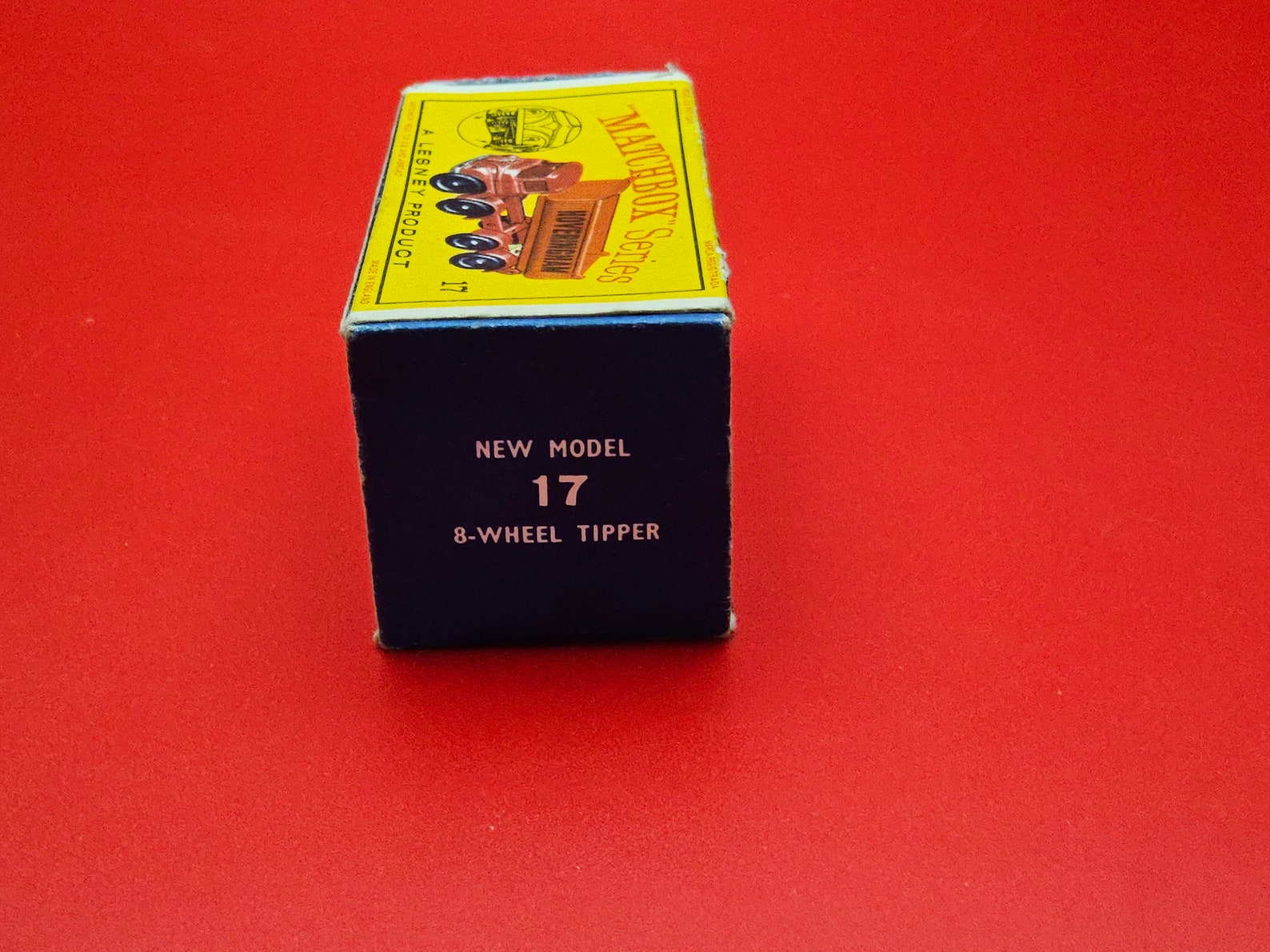 Matchbox Number 17 8 Wheel Tipper Hoveringhams Lorry With Original Box ...