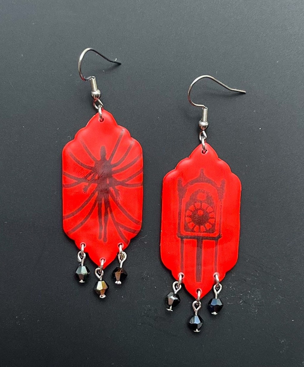 Vecna and Clock / Stranger Things 4 / Polymer Clay Earrings - Etsy