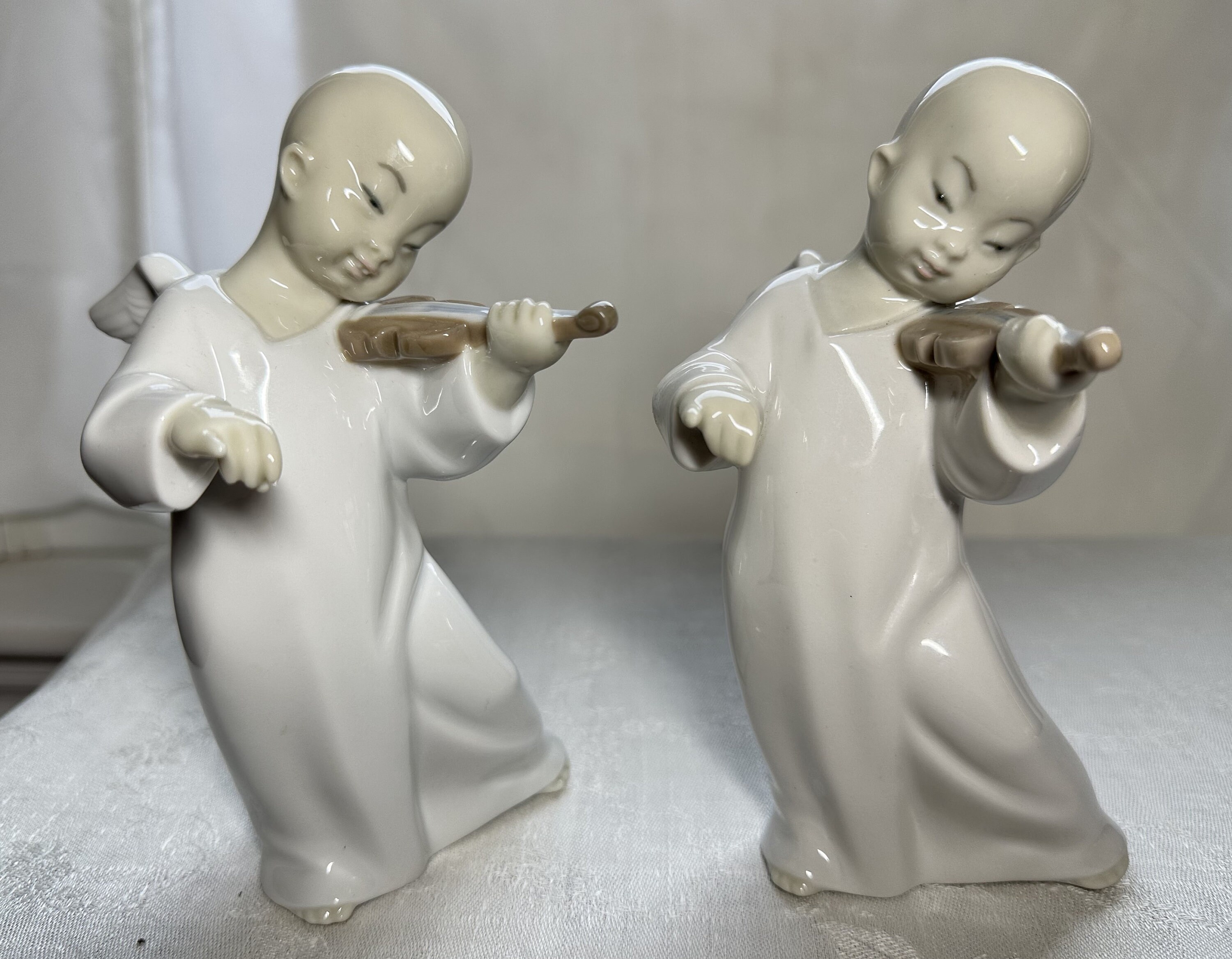Violin Figurines