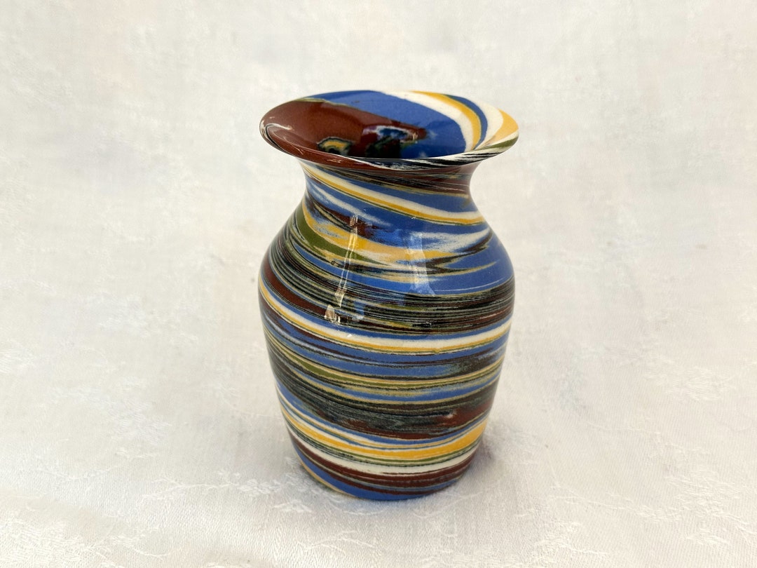 Desert Sands Pottery Vase, 3-3/4" Colorful Swirl Glazed Art Pottery ...