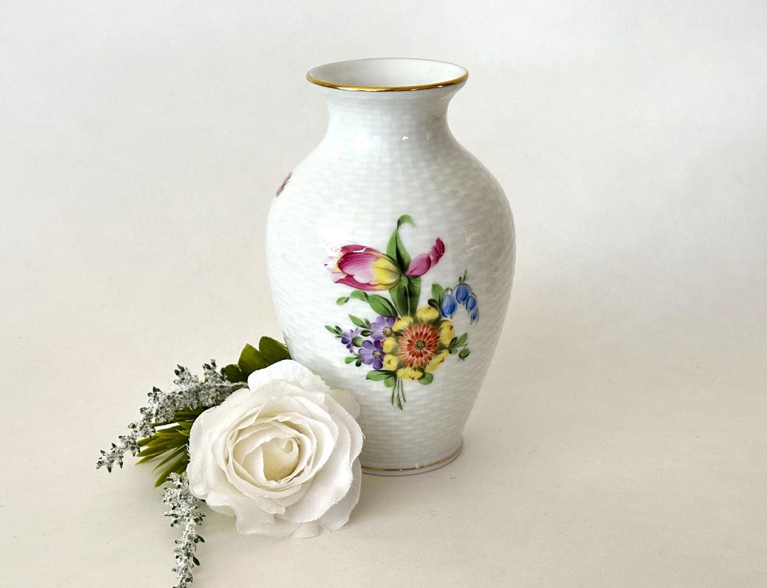 Herend Printemps Vase: Hand-painted Floral Porcelain, 1980s - Etsy