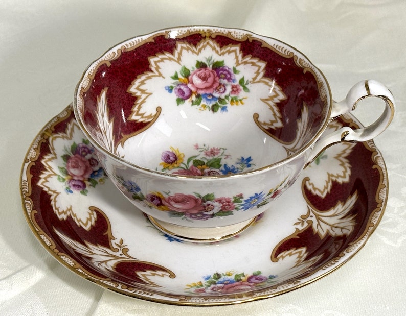 Royal Grafton 1950's Burgundy Floral Cup and Saucer - Etsy