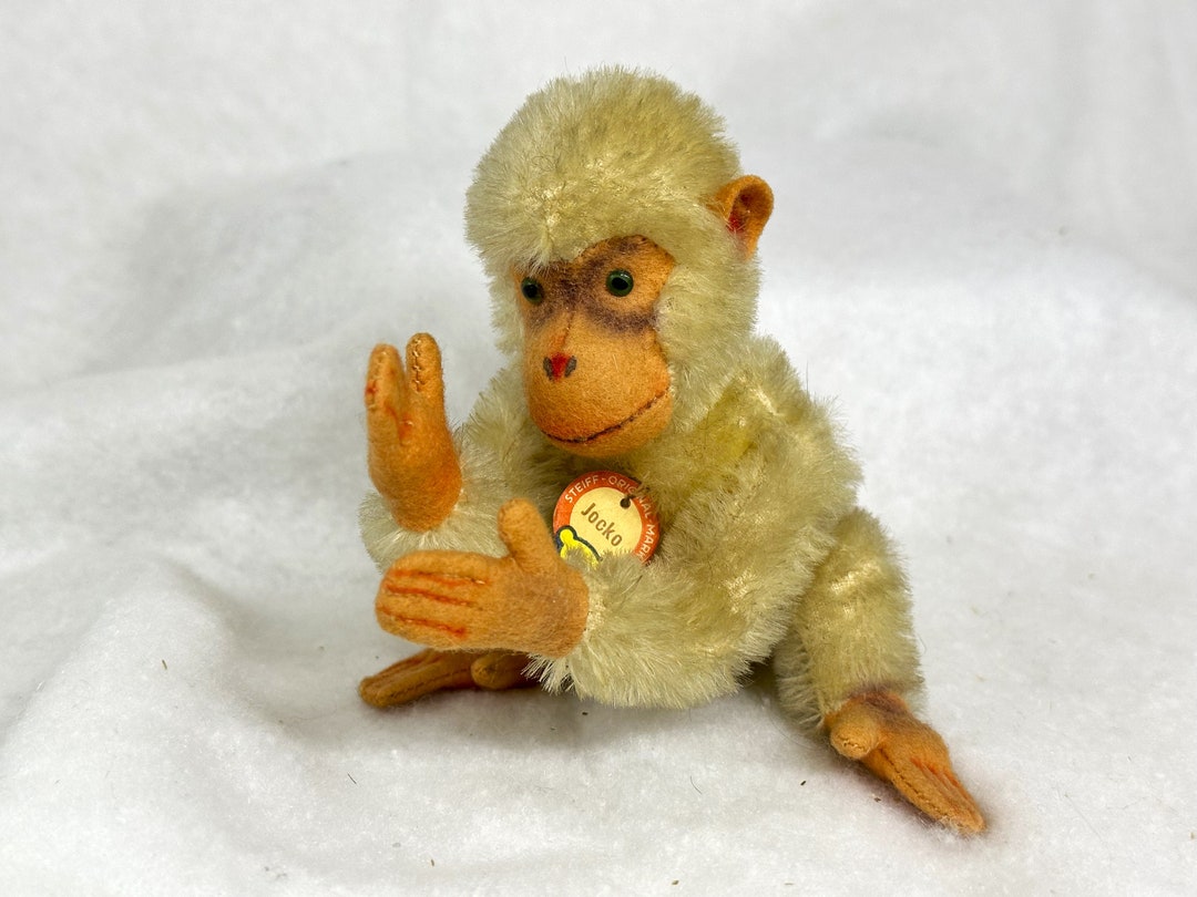 Jocko the Chimpanzee by Steiff, Jointed 1950's White Mohair Sitting Ape ...