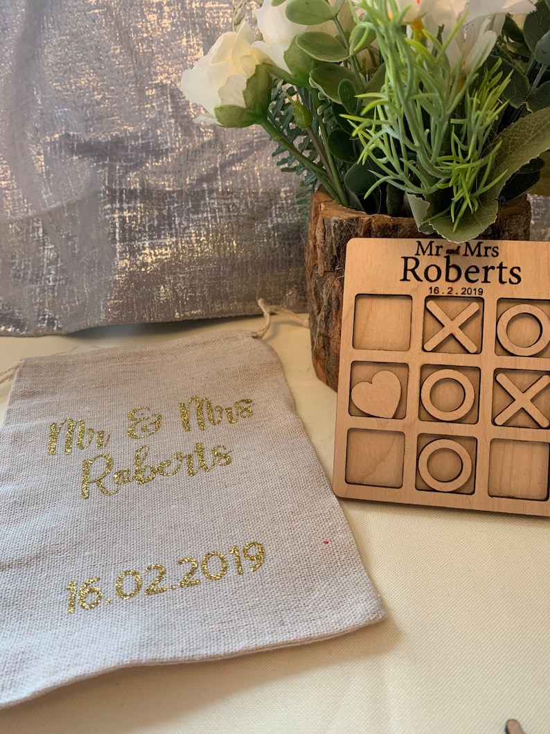 Wedding Favour Tic Tac Toe noughts and Crosses Mini Game - Etsy UK