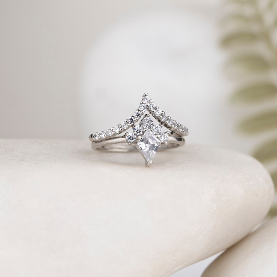 Kite Cut Diamond Ring, Curved Silver Ring, Engagement Ring, Two Ring ...