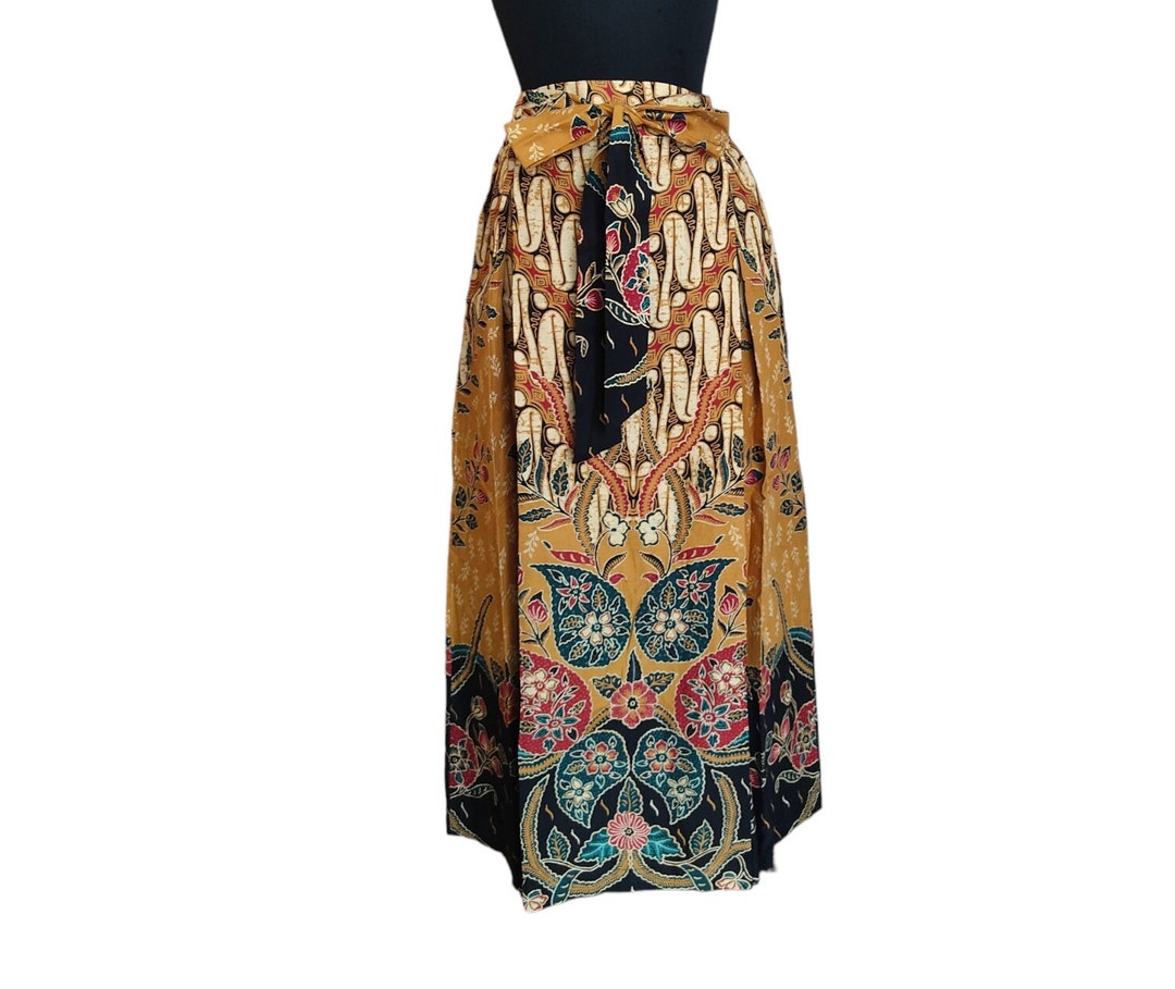 Javanese Batik Long Skirt for Women - Etsy