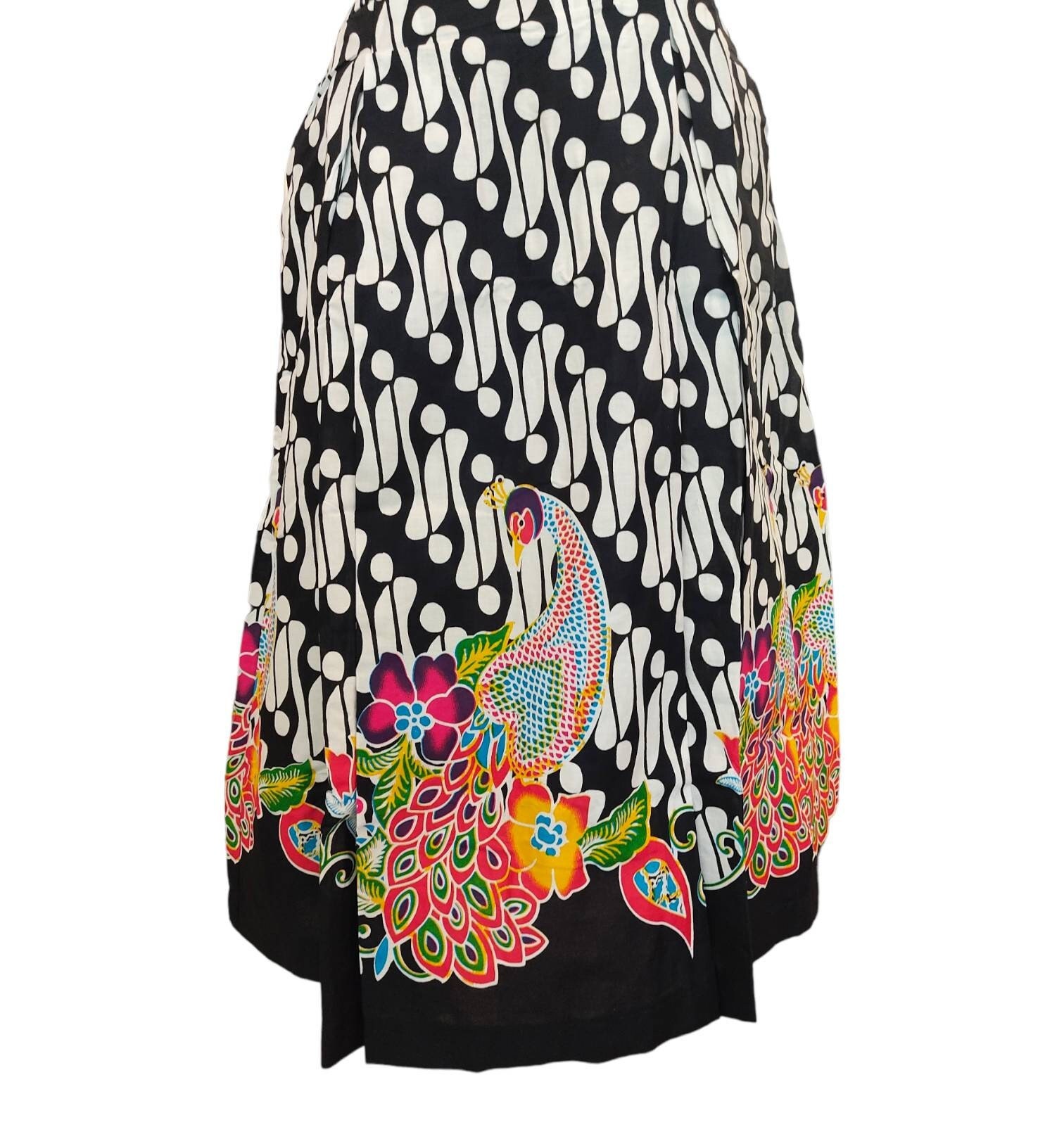 Batik Skirt in Classic Batik Pattern - Etsy