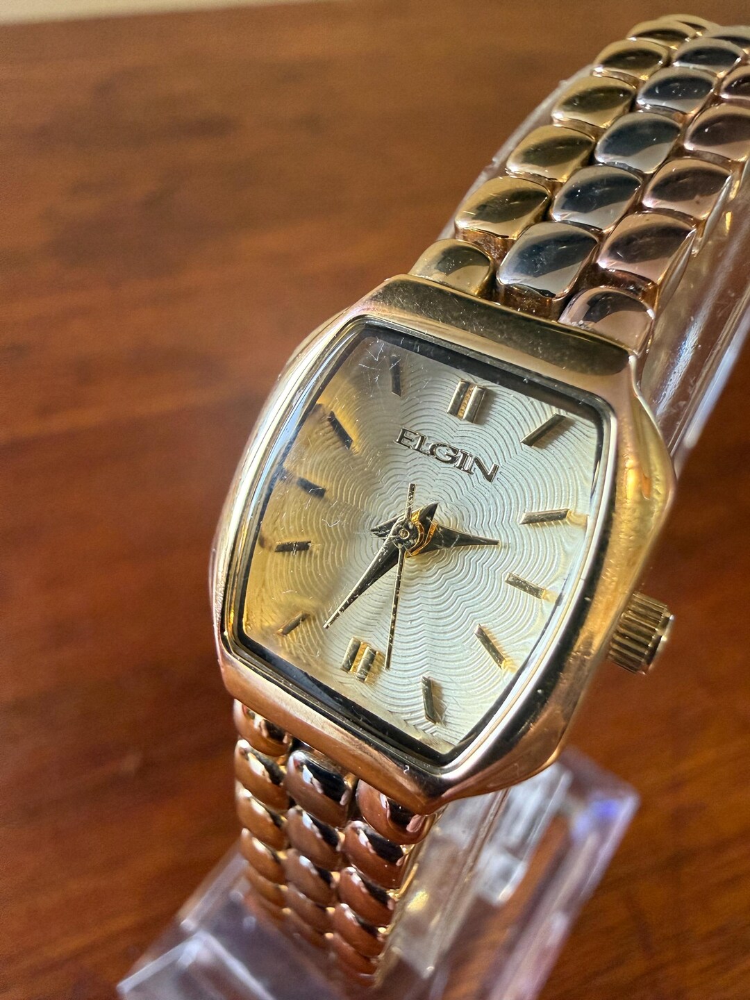 Elgin Tank Square Style Vintage Quartz Watch in Gold Tone and Chrome - Etsy