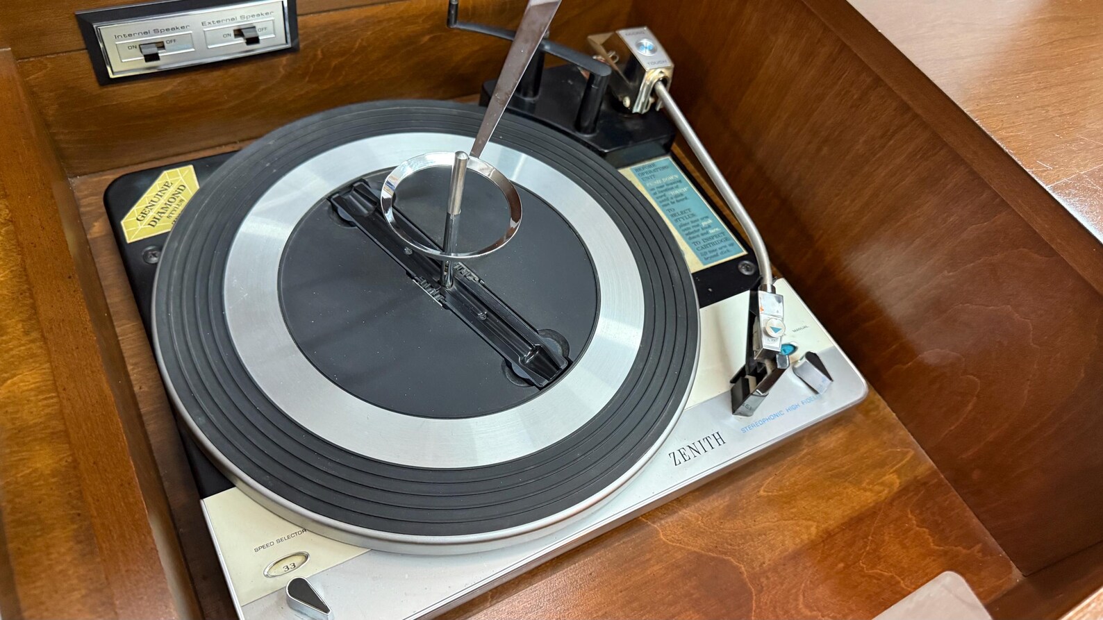 Zenith Stereo Console Model Y962 With Bluetooth - Etsy