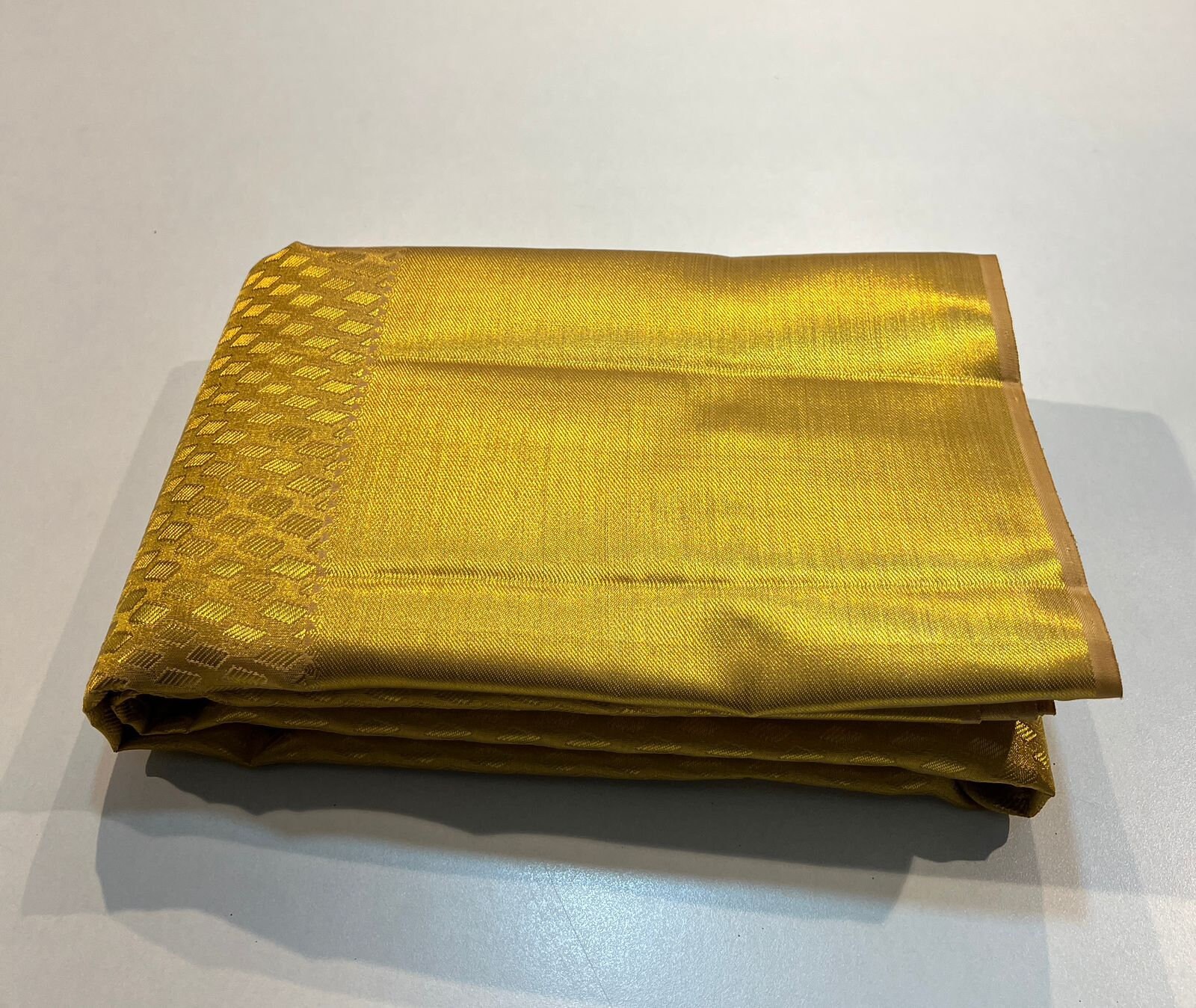 Beautiful Rekha Saree in Golden Pure Kanchipuram Handloom Tissue Silk ...
