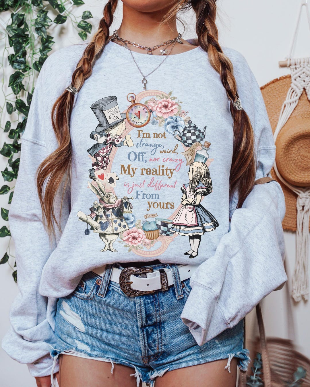 Vintage Alice Coquette Alice in Wonderland Sweater Book Sweatshirt ...