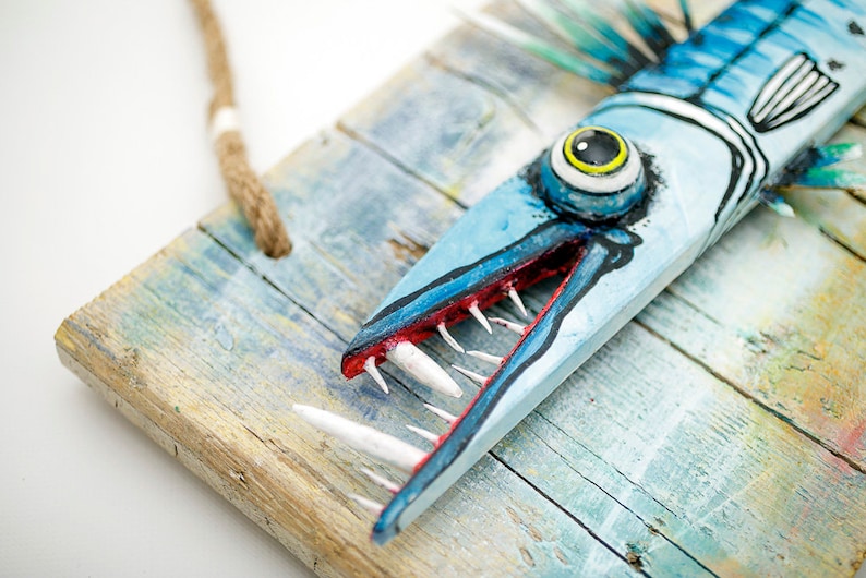 Escultura De Barracuda De Madera Flotante – Arte Mural De Pez De Madera ...