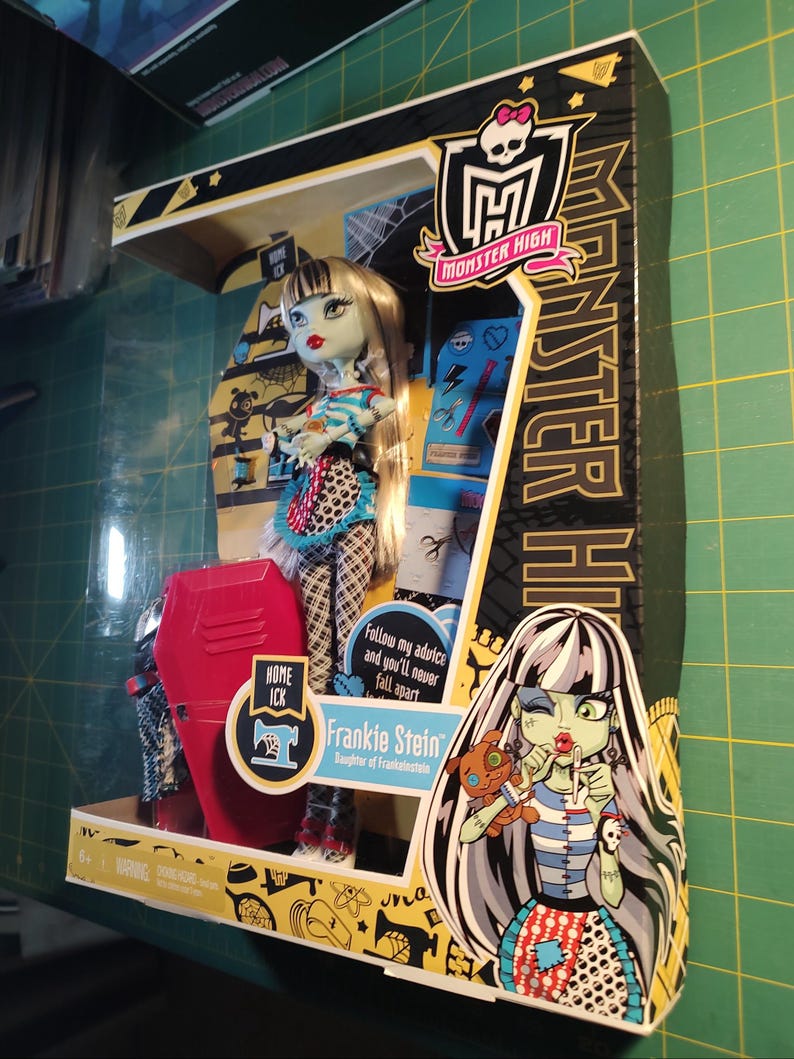 Monster High Home Ick Frankie Stein NIB 2011 First Release - Etsy