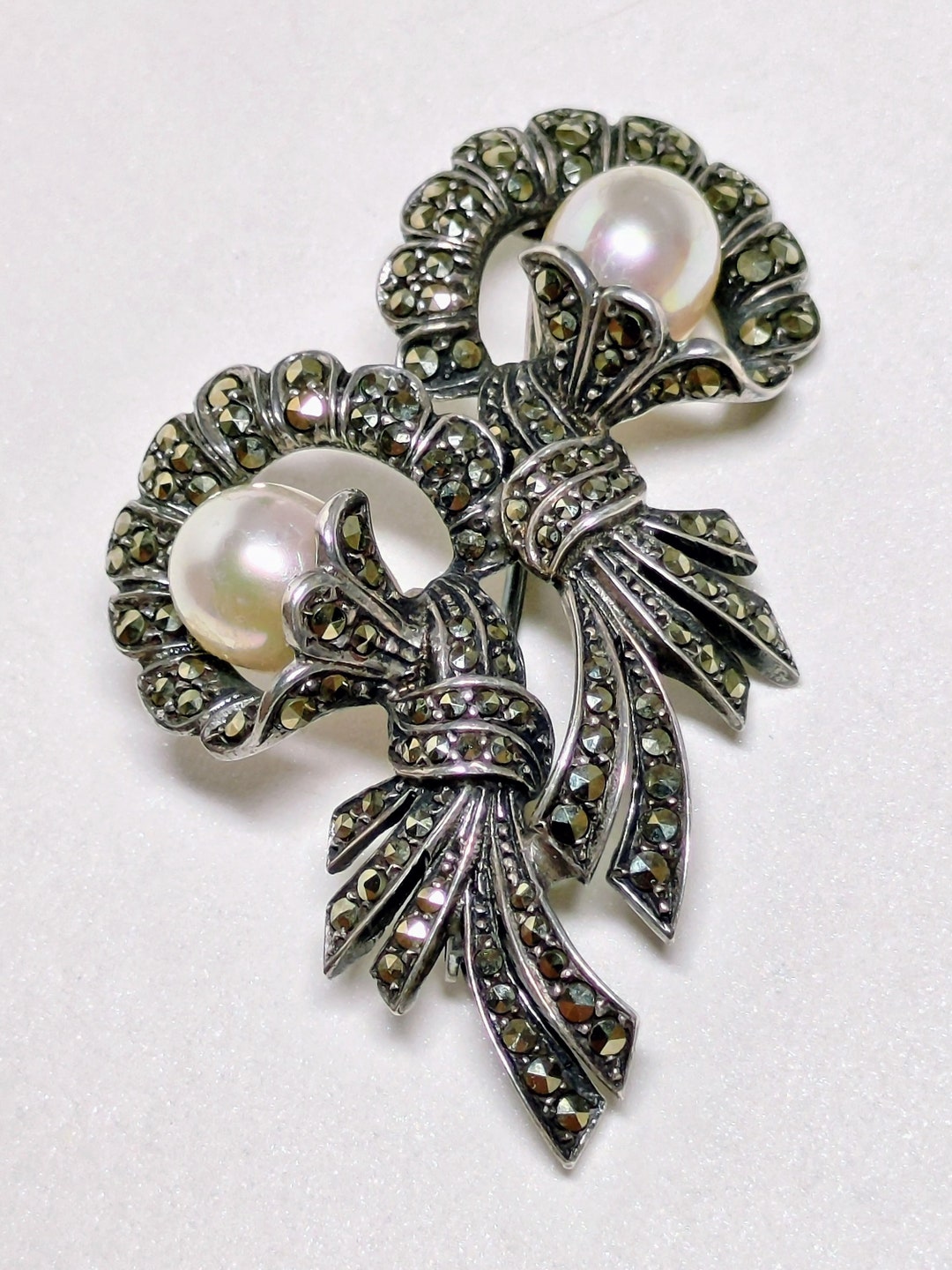 A Stunning Antique Brooch Made of Platinin Set With Pearls and ...