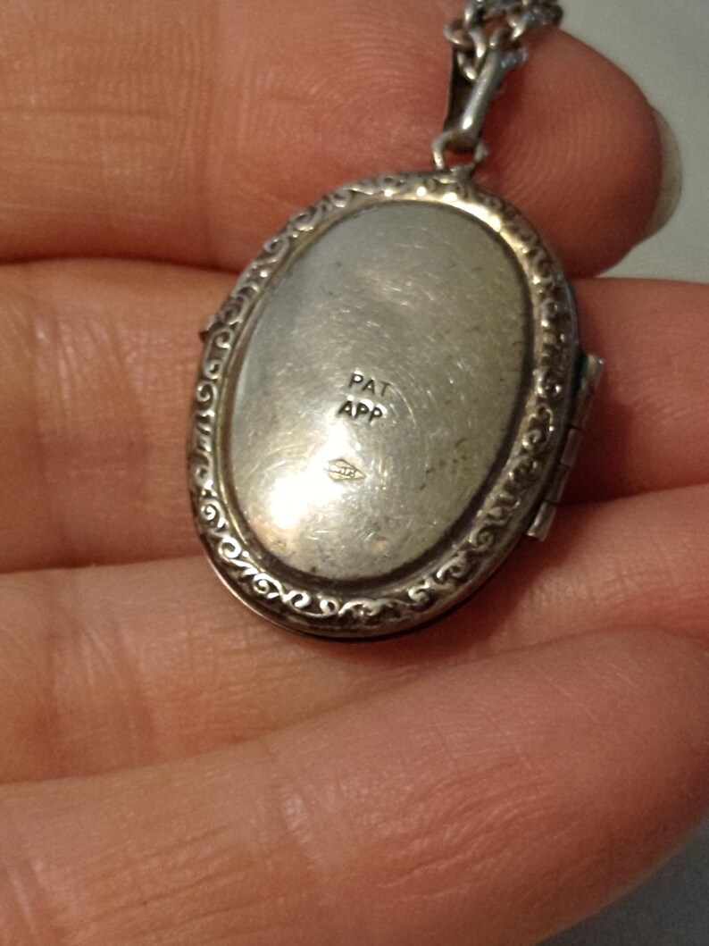 Vintage / Antique Sterling Silver Locket With a Raised Cameo of a Lady ...