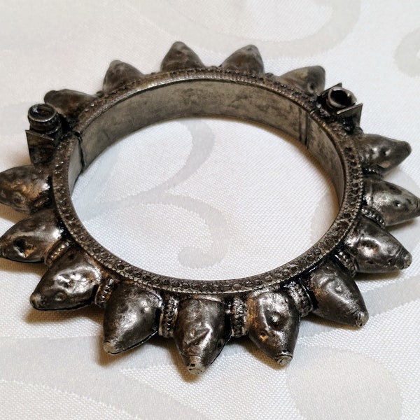 Antique Indian Silver Bangle - Etsy