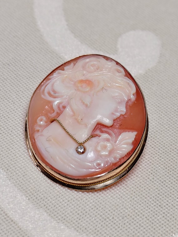 Rare 14k gold & diamond Italian shell cameo pendant b… - Gem